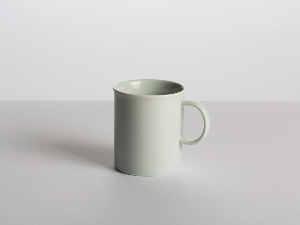 Mediums – Ian McIntyre